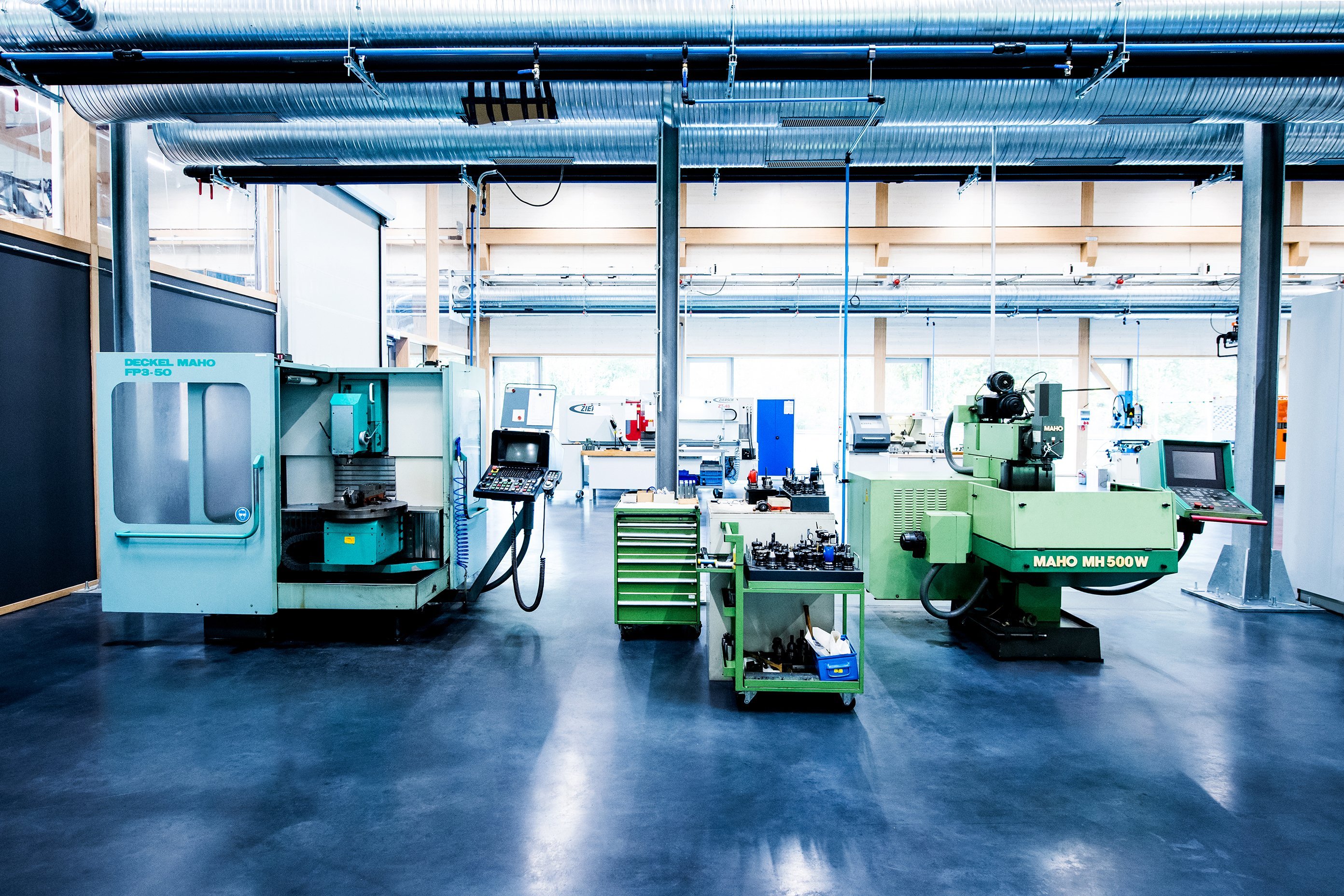 Unternehmen | Fertigung, Zuverlässigkeit und Qualität | elobau